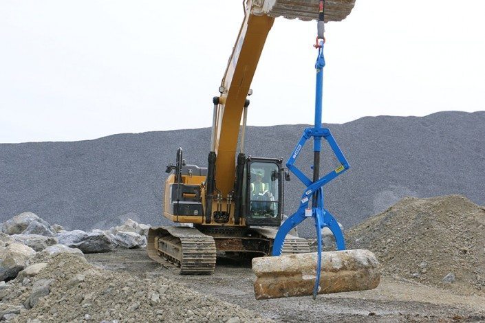 Rocklift | Rock Lifting Tongs | Kenco Triple Tine Grapple