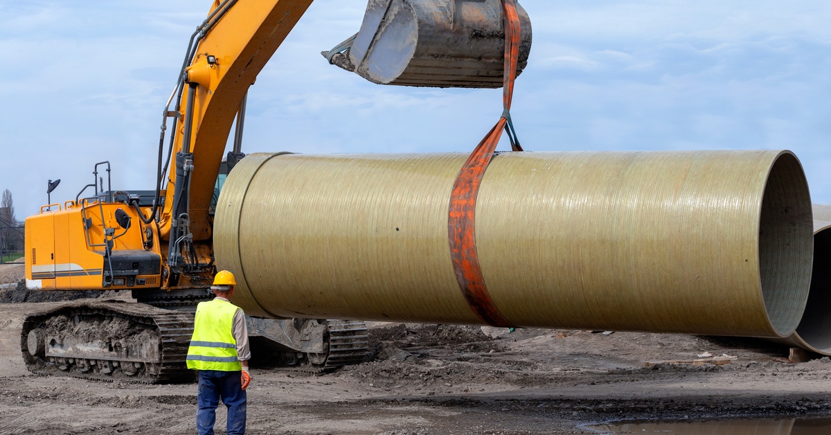 4 Industries That Use Pipe Lifting Attachments